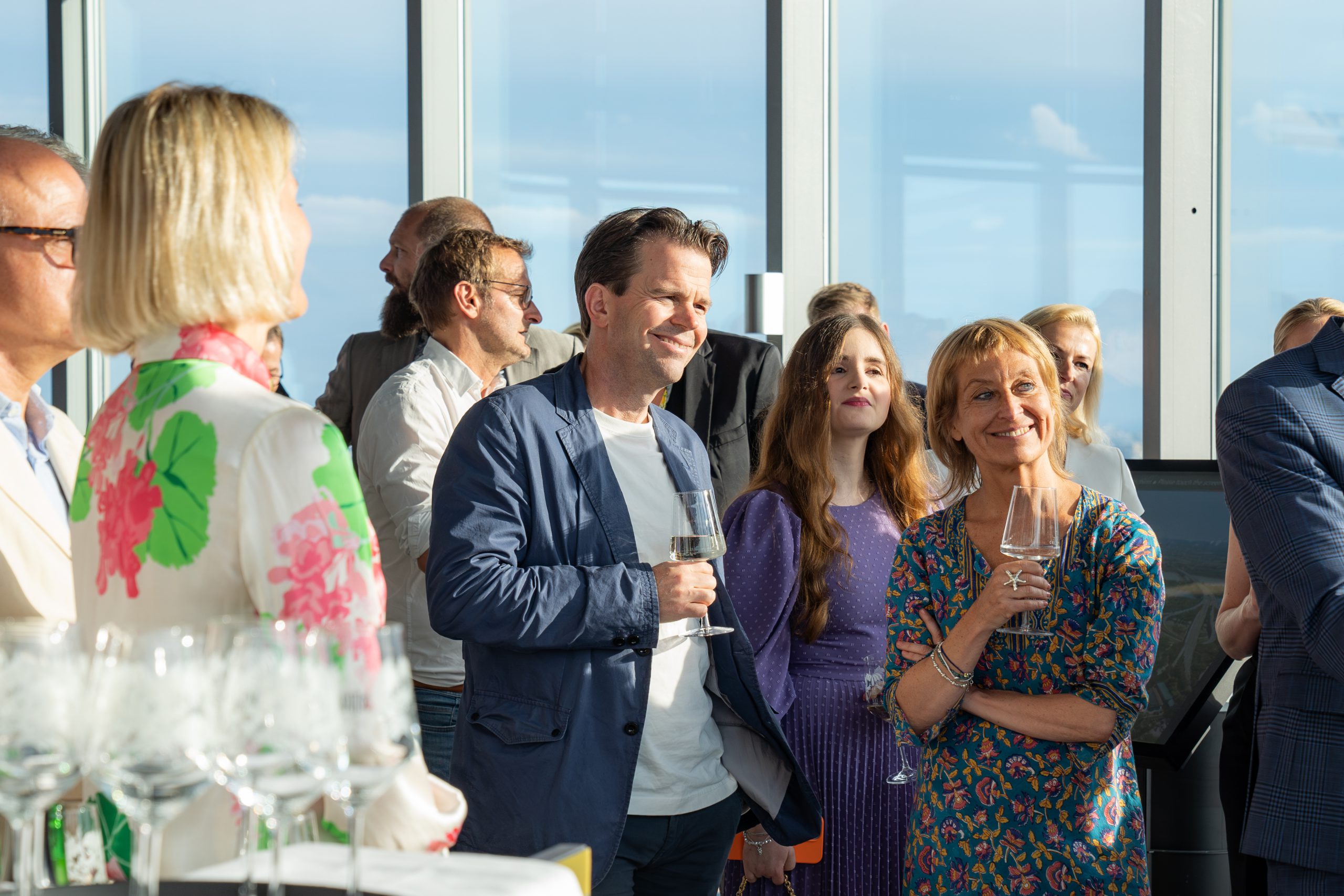 Executive Club – medianet