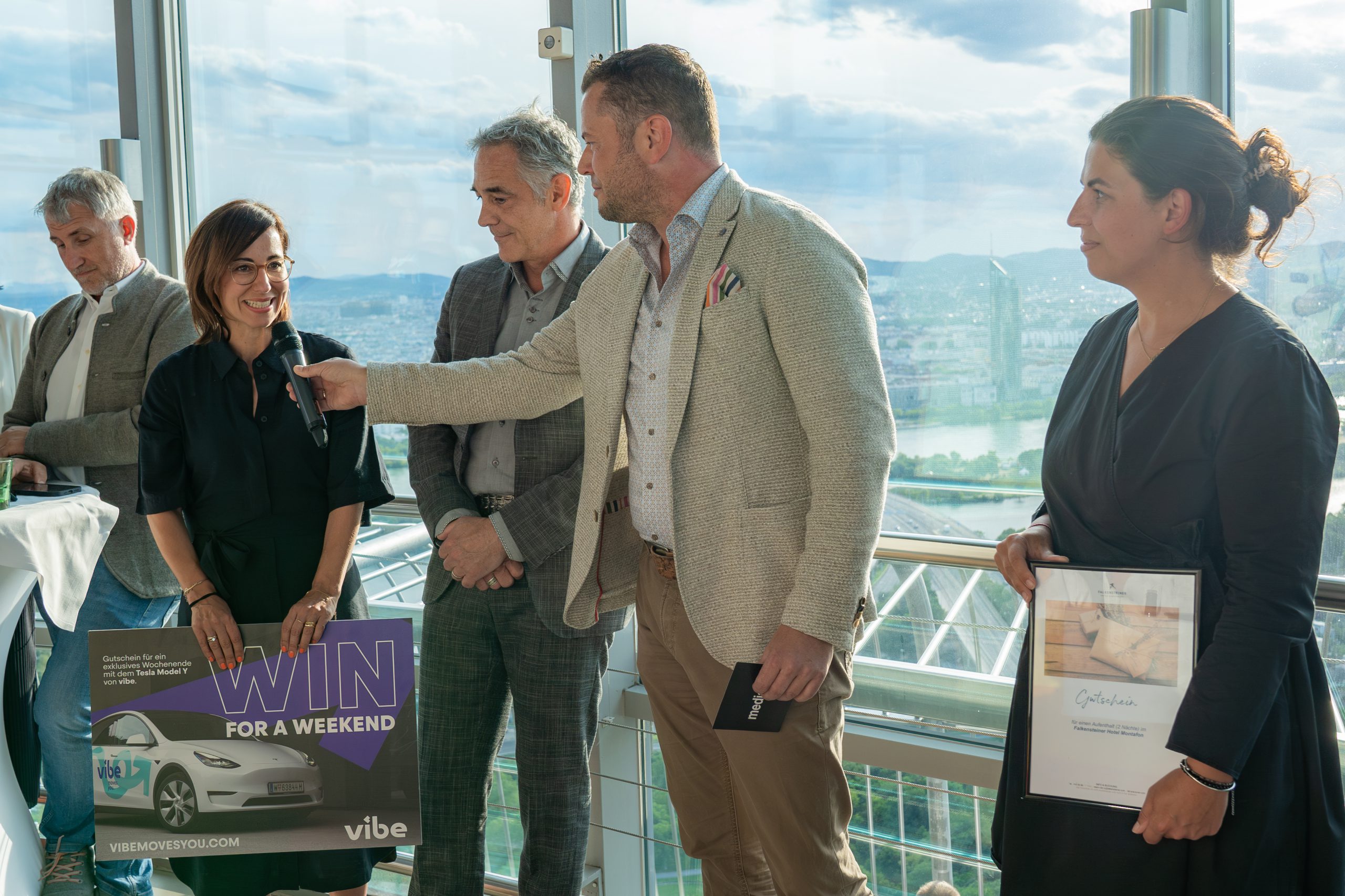 Executive Club – medianet