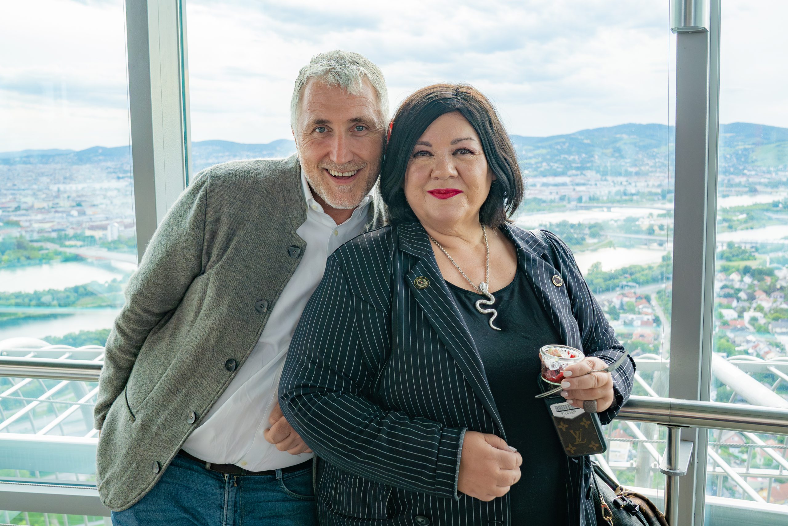 Executive Club – medianet